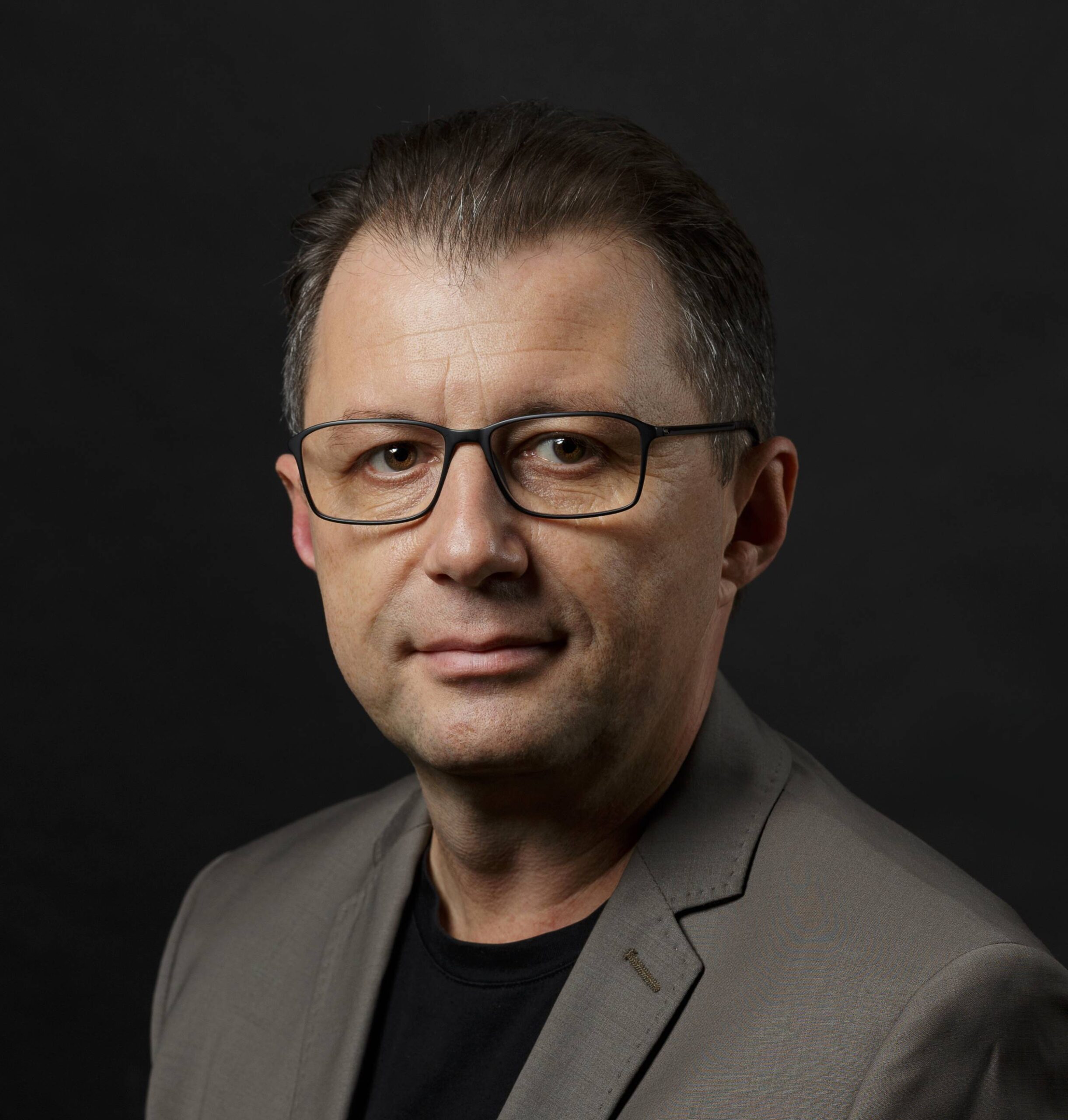 Prezentare - Dr. Cătălin Luca